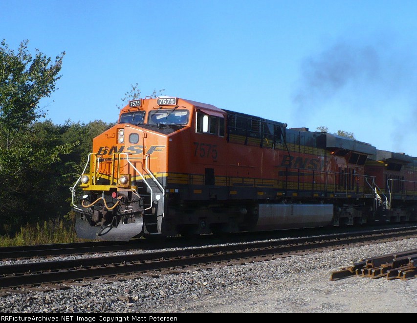 BNSF 7575